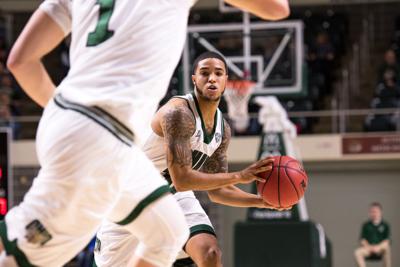 Ohio men's basketball struggles with long shots; women excel | Campus ...
