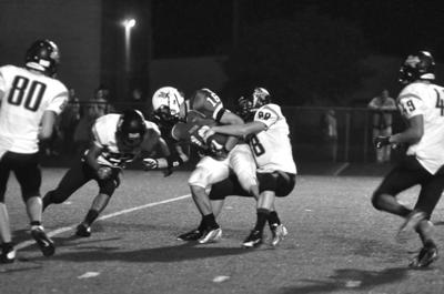 HIGH SCHOOL FOOTBALL: Mabank wins Battle of Cedar Creek Lake, 24-17 ...