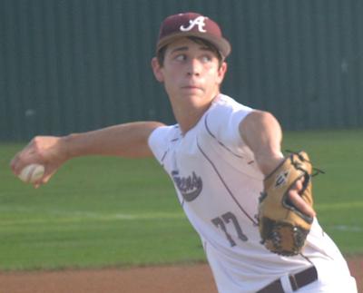 Hornets open baseball season Monday | Sports | athensreview.com