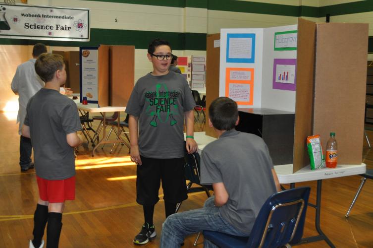 Mabank Intermediate School Science Fair | Gallery | athensreview.com