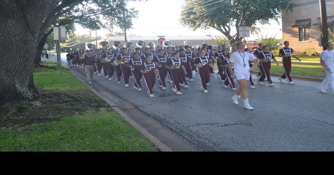 Athens Homecoming Parade | Local News | athensreview.com