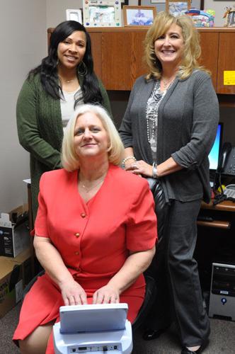 Court reporters week observed | Local News | athensreview.com