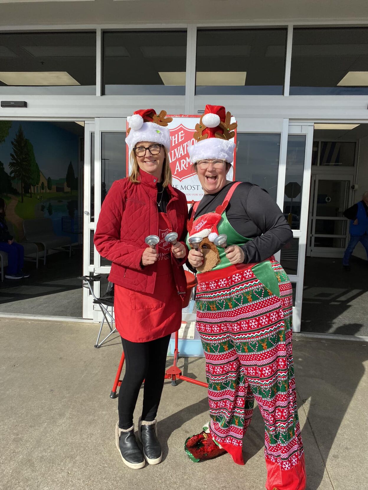 Harmony of Giving: Salvation Army Bells ring | News | athensreview.com
