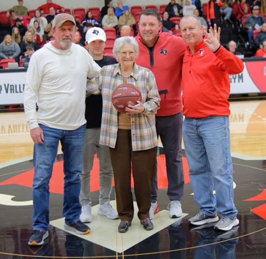 TVCC recognizes a proud supporter | News | athensreview.com