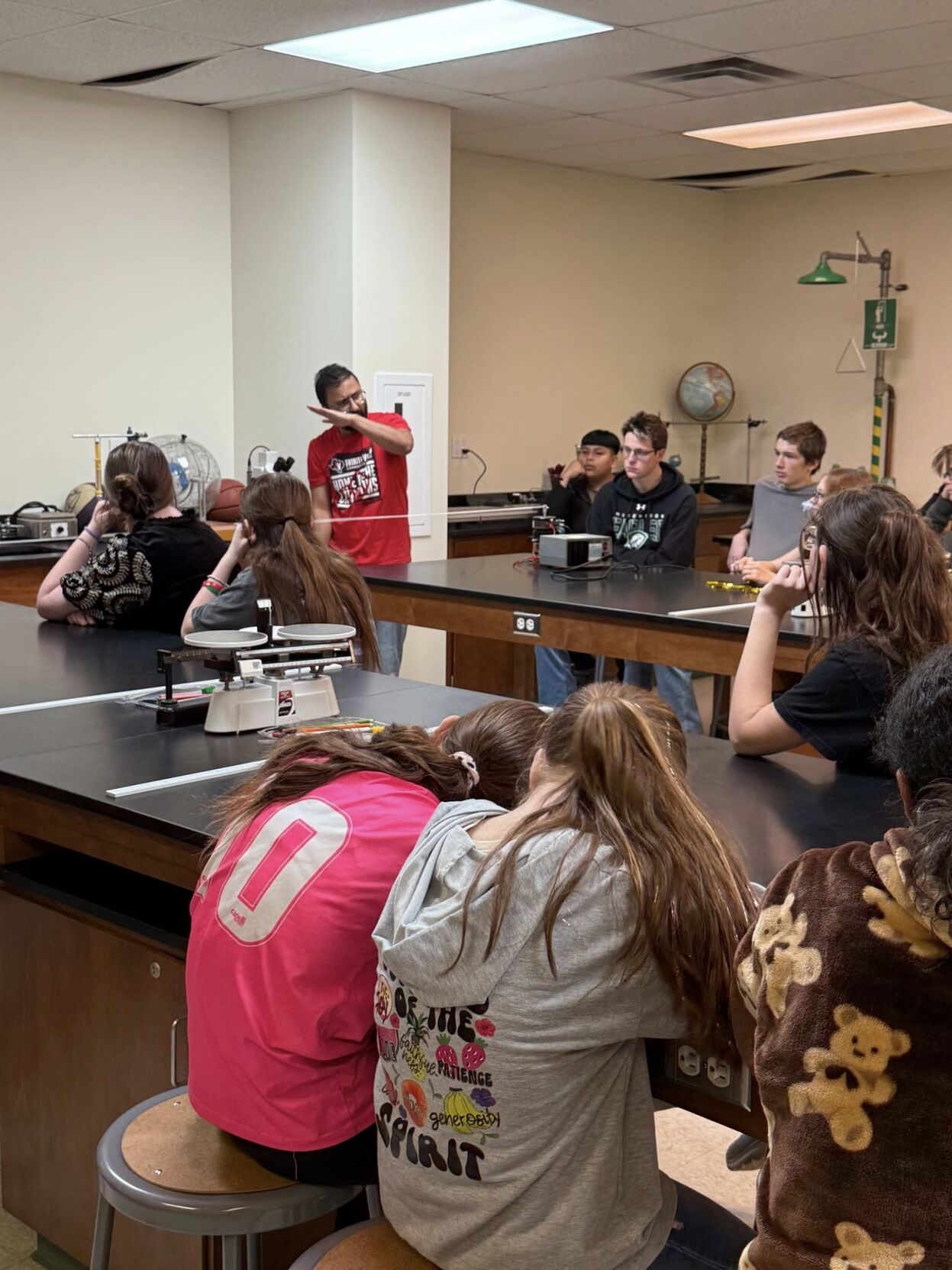 Exploring Science and Sparking Curiosity | News | athensreview.com