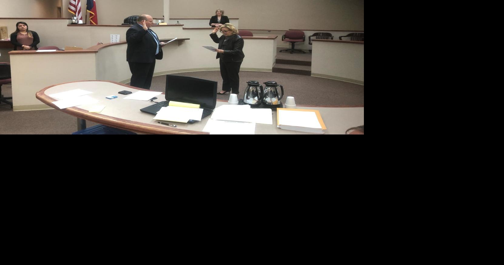 Downs sworn in as Associate Judge | News | athensreview.com