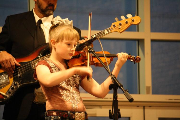 'Old Fiddlers' spotlights young talent | News | athensreview.com