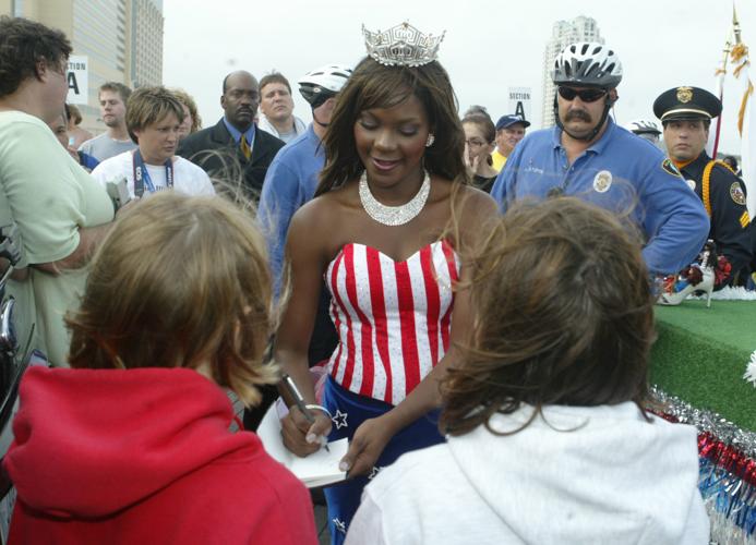 Miss America Parade 2004, the last for a while ...