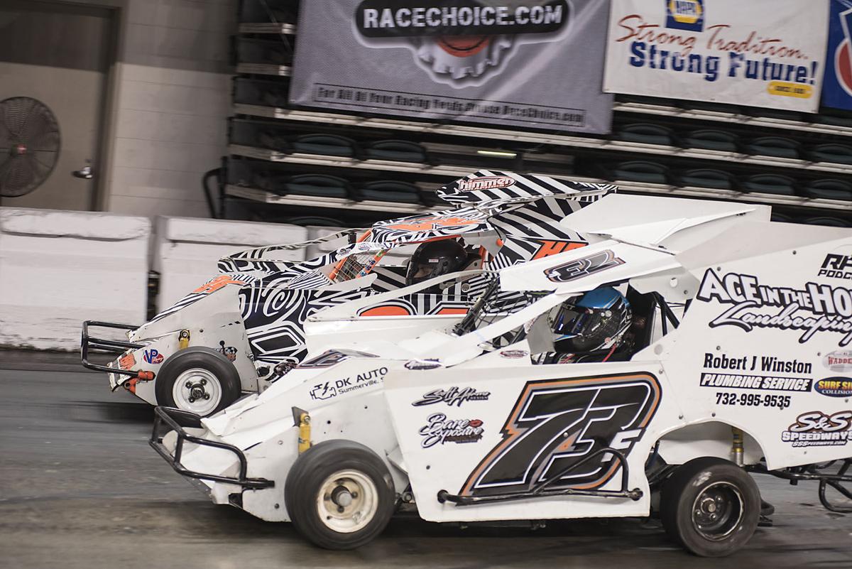 Three-quarter Midget driver Mike Tidaback in critical condition after ...