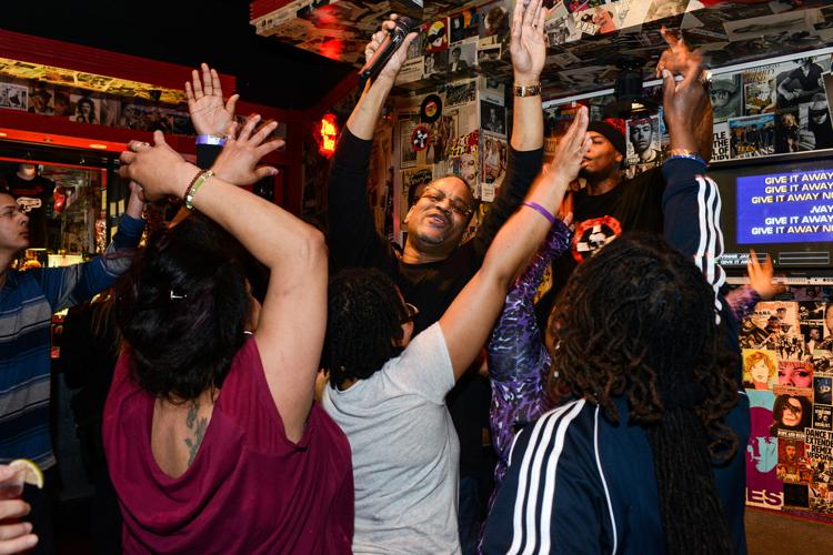 Planet Rose Karaoke bar at Tropicana | Featured | atlanticcityweekly.com