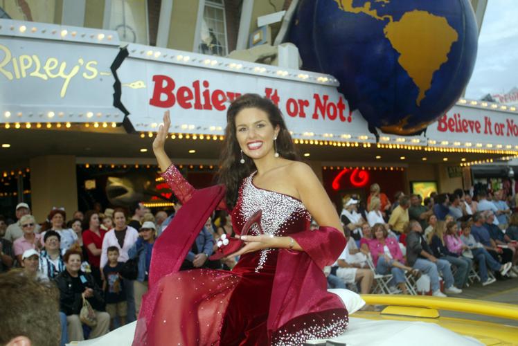 Miss America Parade 2004, the last for a while ...