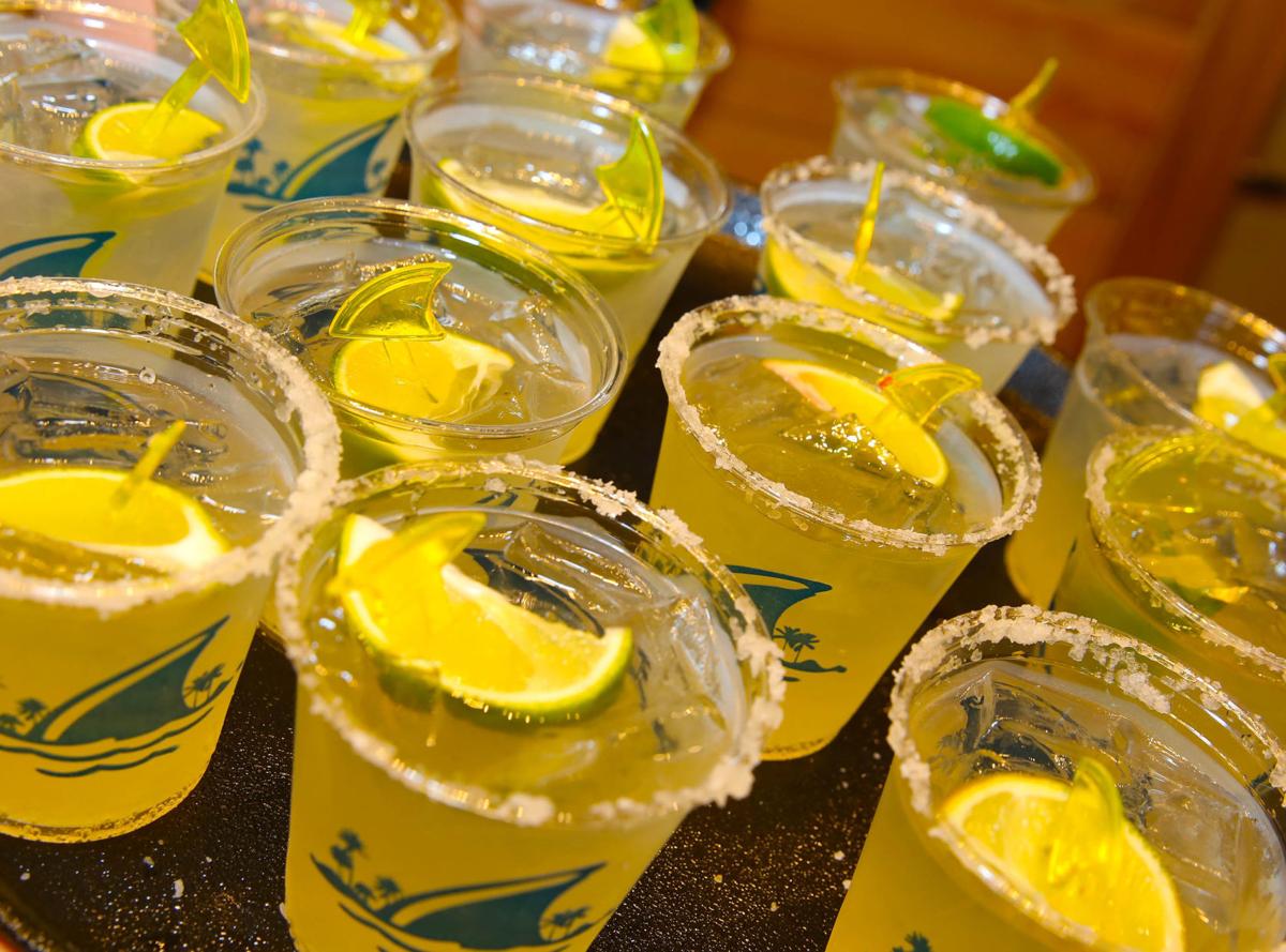 Fins Bar opens at Resorts | Gallery | atlanticcityweekly.com