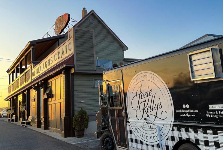 A night at Josie Kelly’s Public House ... | Nightlife ...