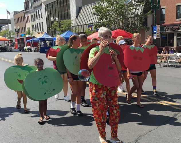 A different flavor of fun: CNY TomatoFest draws families to downtown Auburn