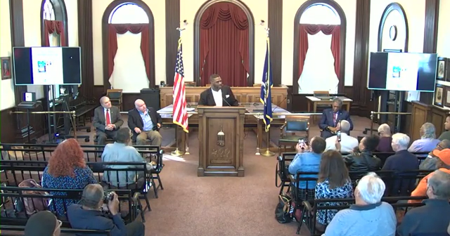 Auburn honors Ted Freeman with key to the city