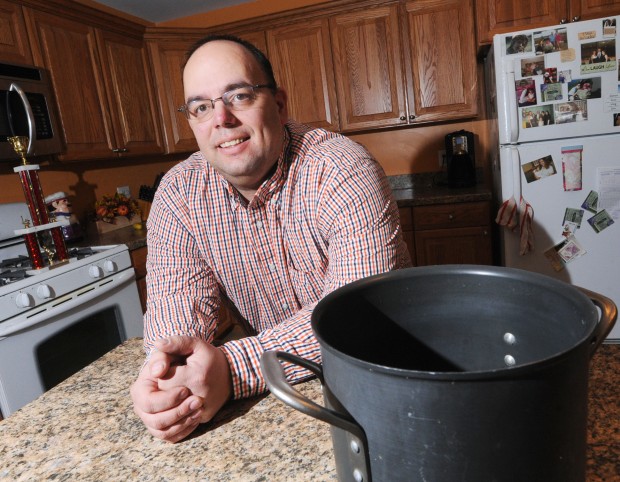 Hot competition: Chili chefs square off at two local cook-offs