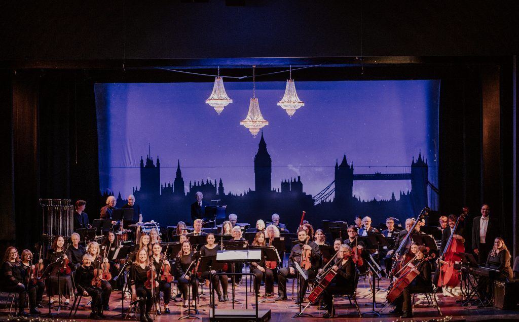 Auburn orchestra to perform movie music at Merry-Go-Round, mall