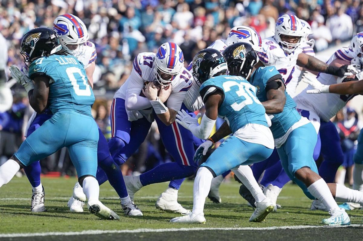 Josh Allen's toughness on display in Bills' win over Jaguars