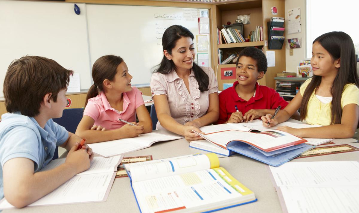 Rossmann: Harkness tables: A classroom revolution?