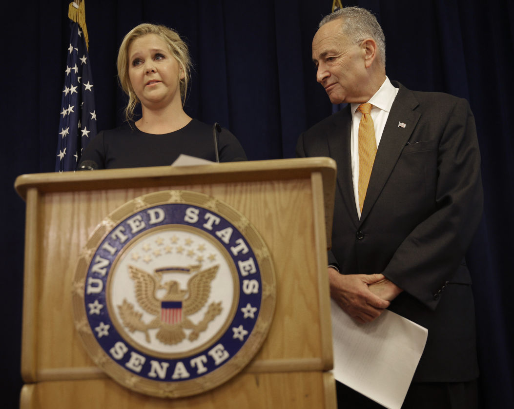 Sen. Chuck Schumer teams with cousin, 'Trainwreck' star Amy Schumer, to ...