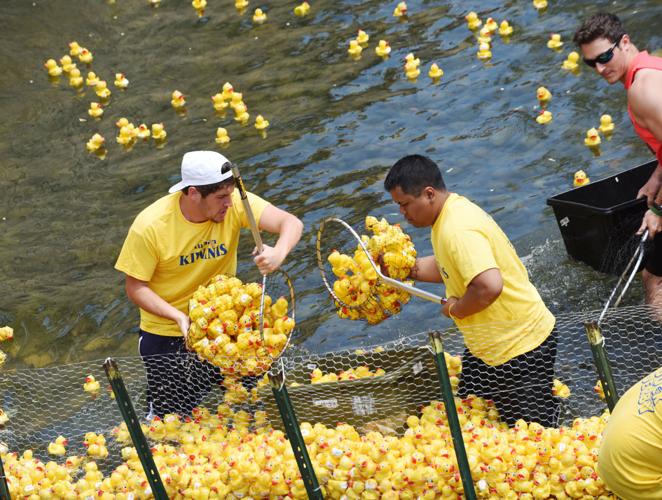 5,924 ducks race down Owasco River during Auburn's annual Duck Derby
