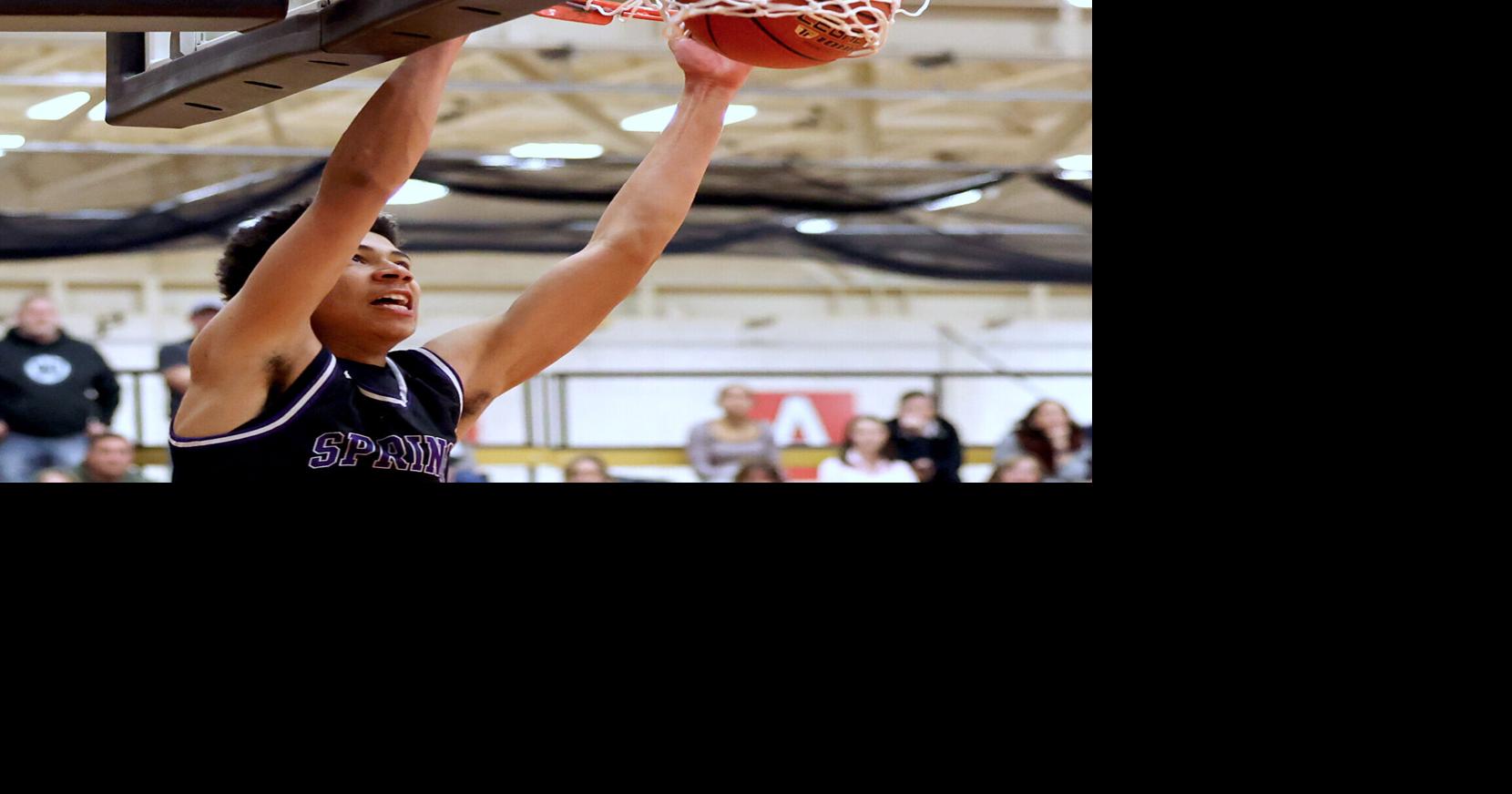 Union Springs boys beat Weedsport in holiday tourney (pics)