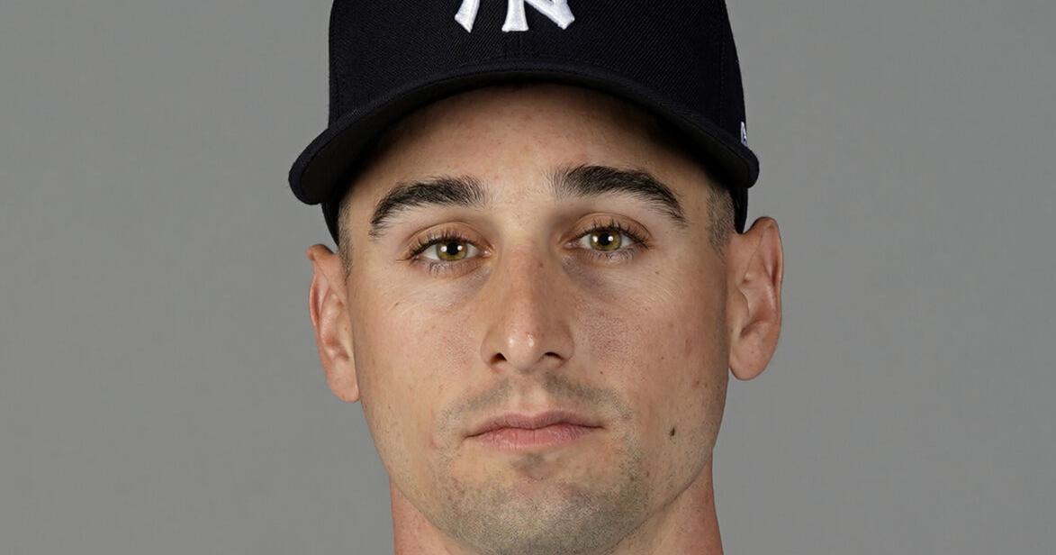 Tim Locastro steals base, scores tying run in Yankees win