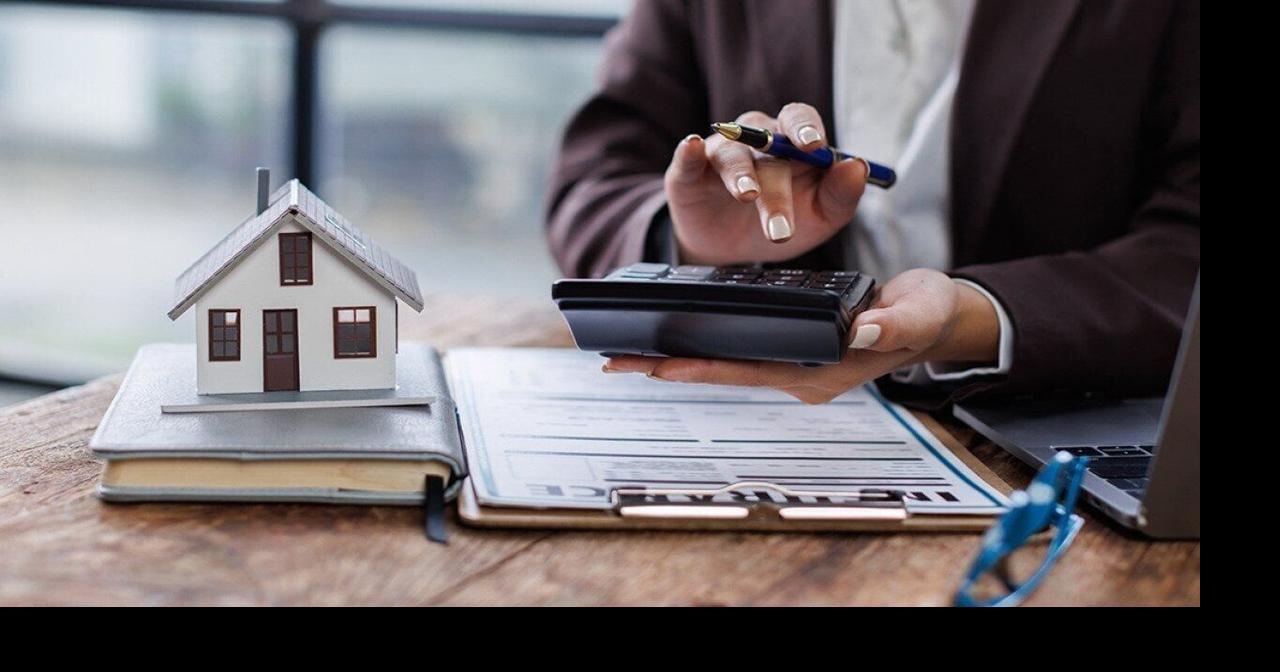 How does refinancing a mortgage work?