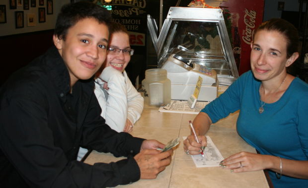 Gaetano’s Pizza: Communion with the past and future