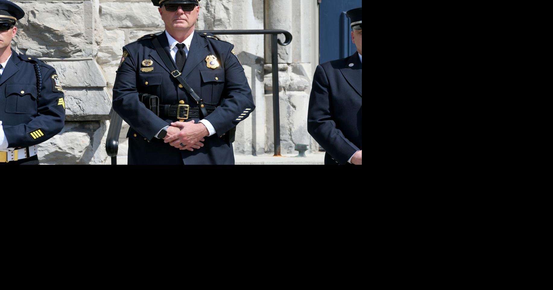 Auburn Police Chief James Slayton announces retirement