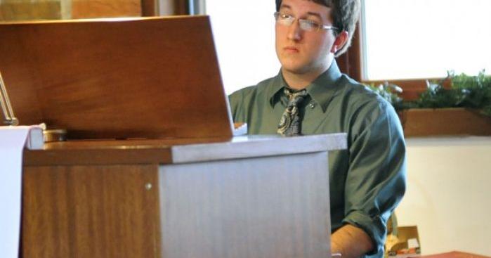 Young organist shares his musical talent