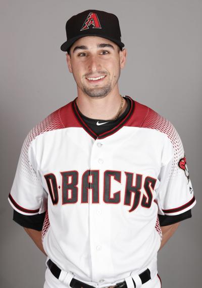 Video: Auburn native Tim Locastro makes diving catch in spring training
