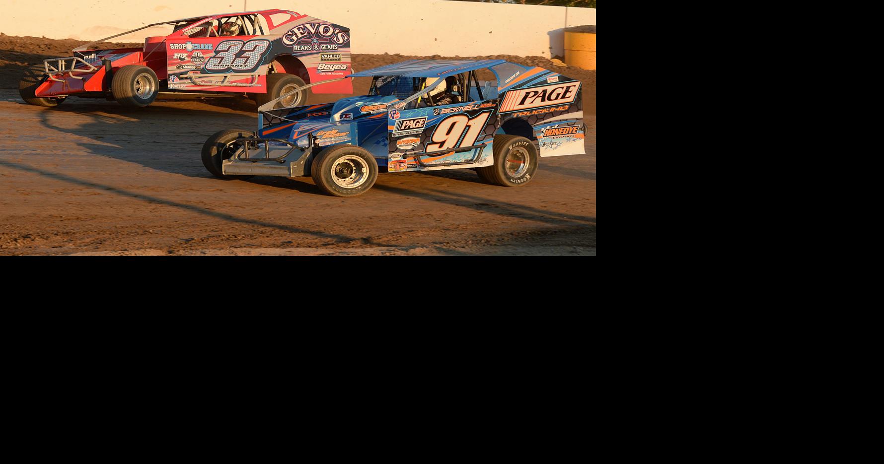 Three drivers selected for Northeast Dirt Modified Hall of Fame induction