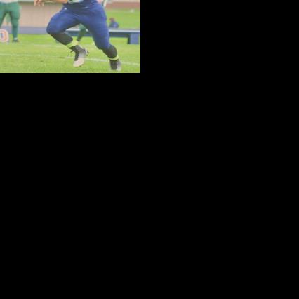 Moravia football team blows out Newfield