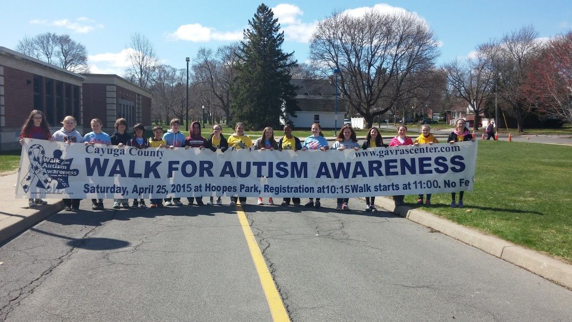 Walk for Autism Awareness brings out 350 participants to Hoopes Park