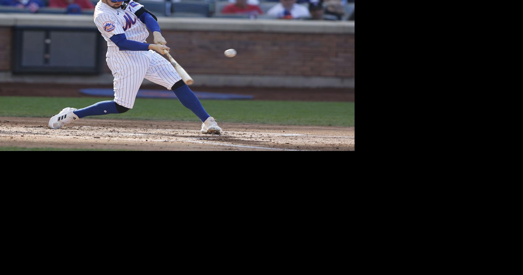 Tim Locastro aims to make Opening Day roster with Padres