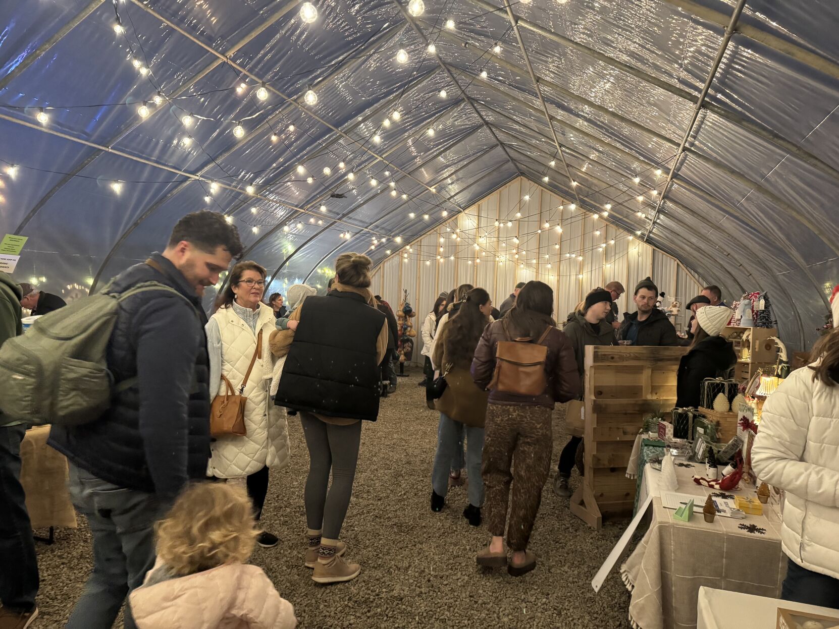 Holiday Market at Prison City in Auburn (photos, video)