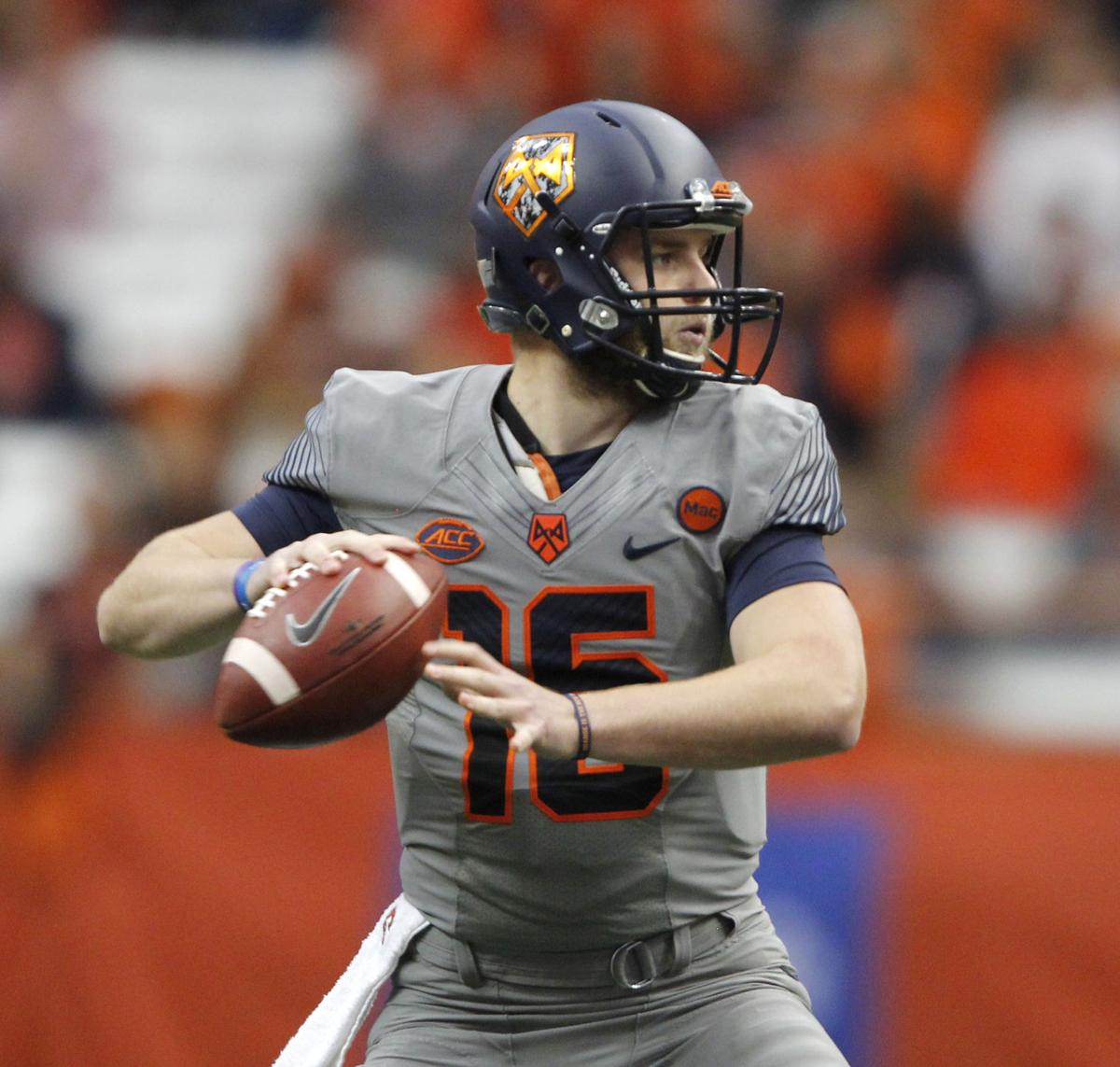 Syracuse QB Zack Mahoney signs with CFL team