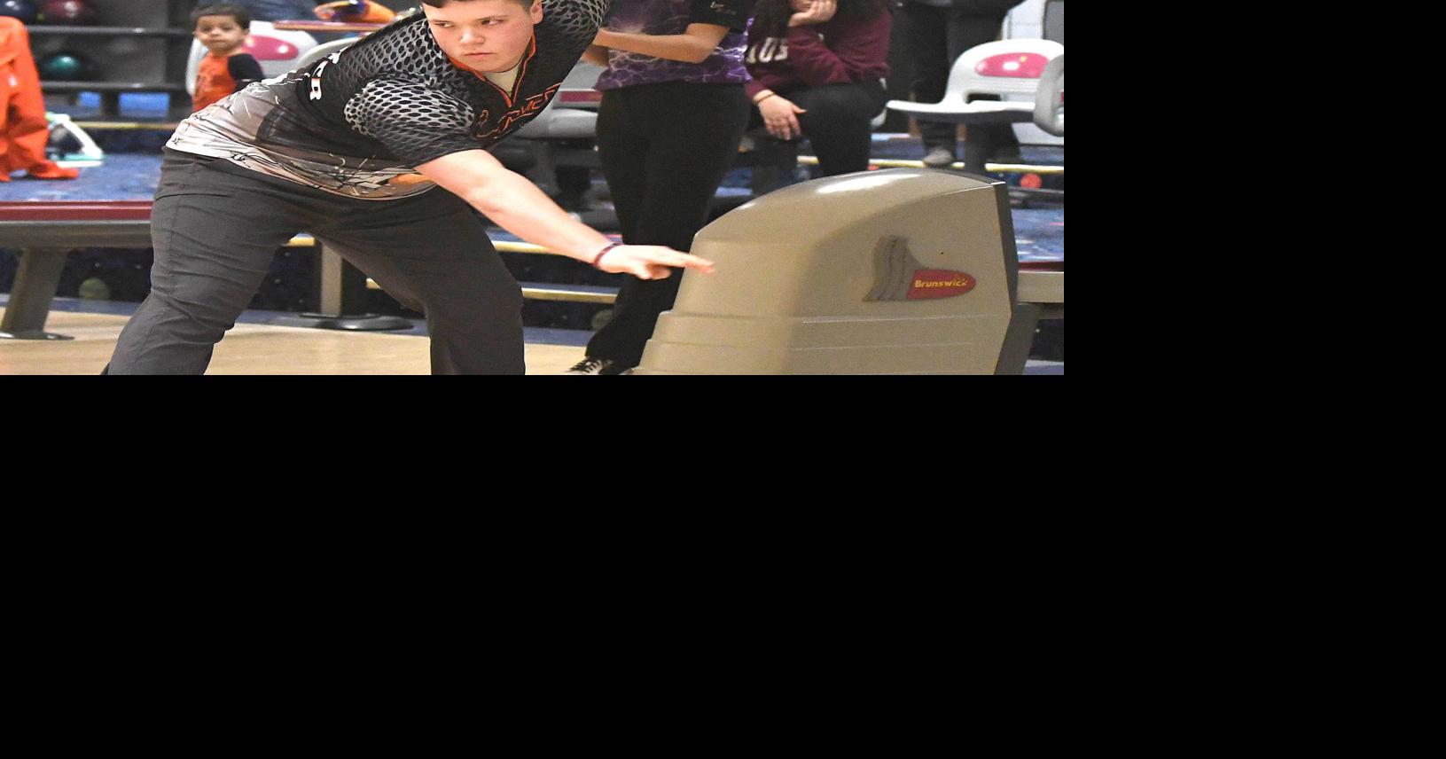Mosher, Hodson win Byrn's Jr. Masters bowling titles
