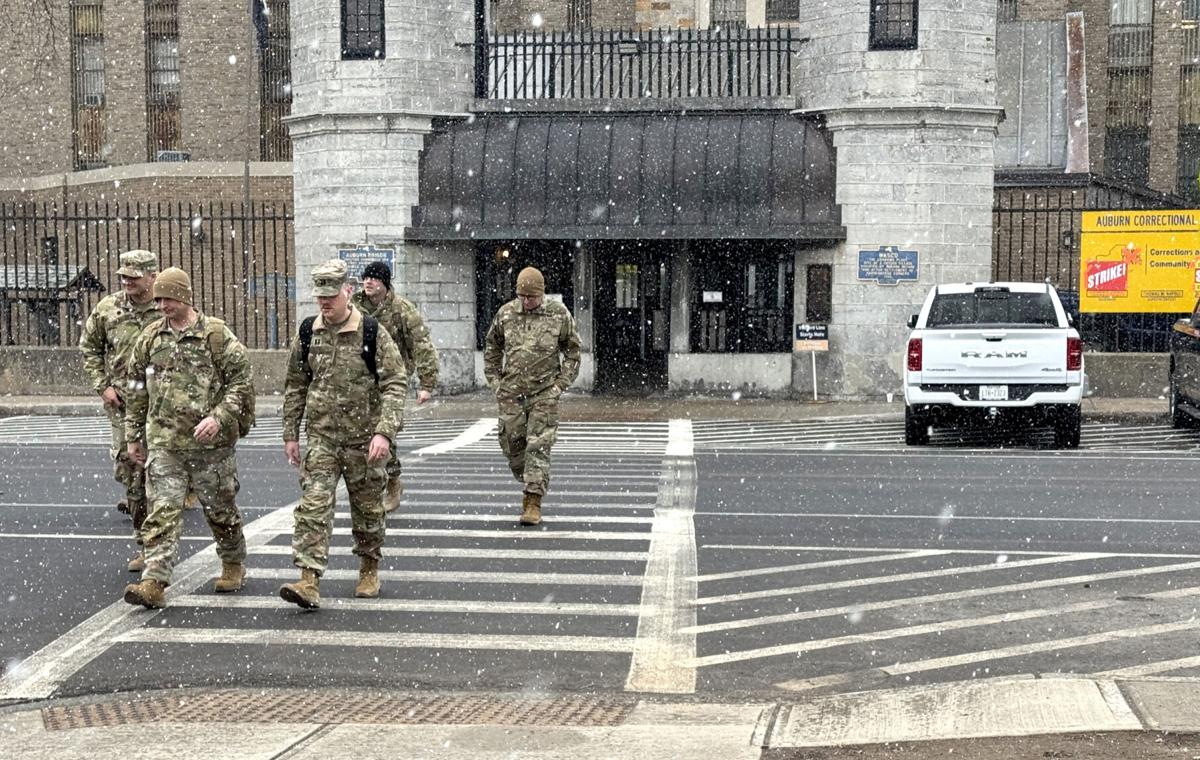 Auburn correction officers vote to end strike