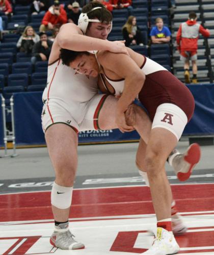 Auburn's Cooper, Cato-Meridian's White both finish seventh at wrestling ...