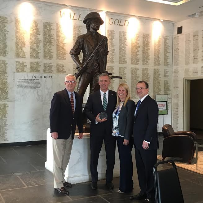 Rep. John Katko recognized by business travel group for work on TSA issues