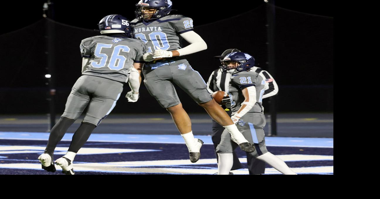 Moravia football beats Thomas A. Edison in Section IV semis