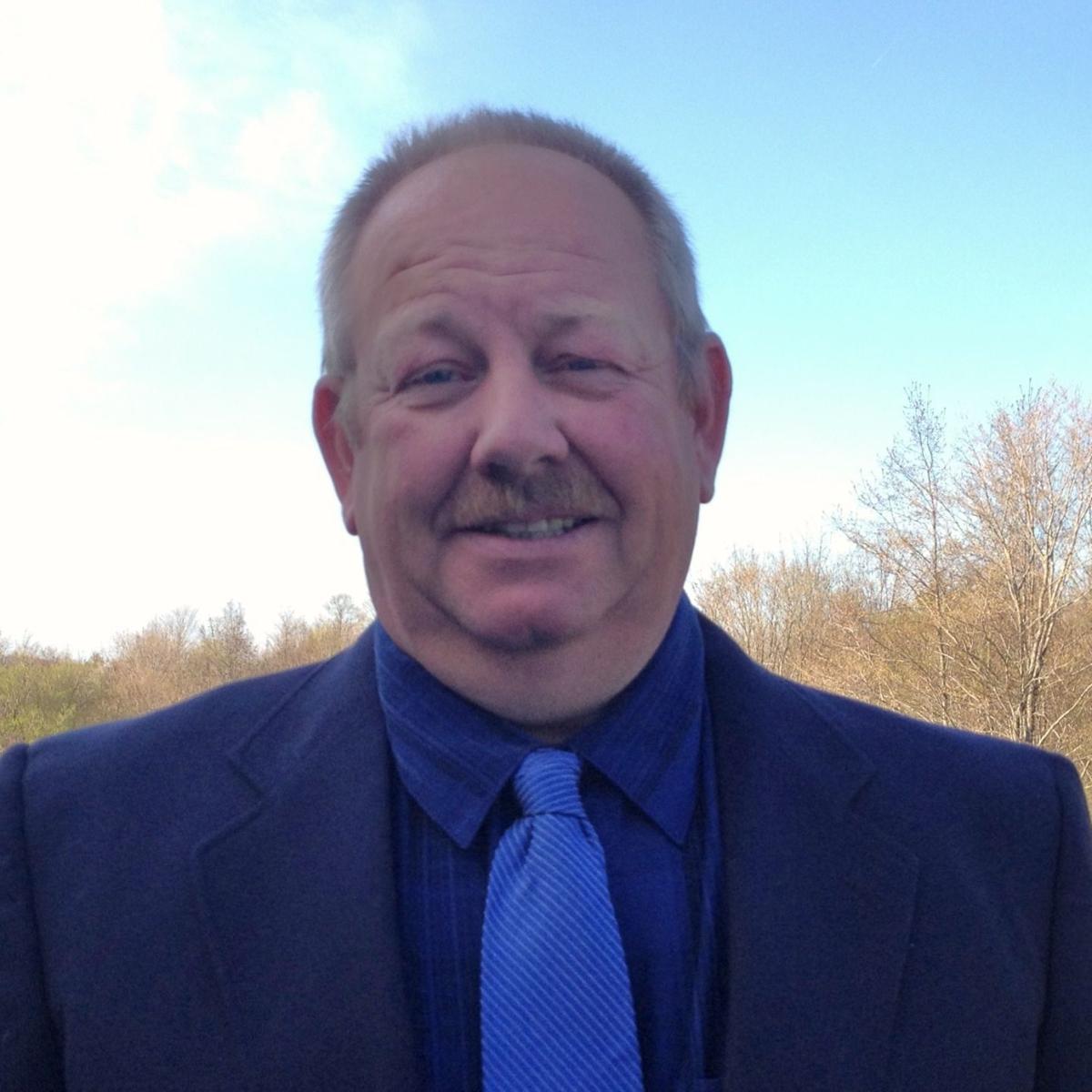 Primary expected after Sennett Republicans endorse former zoning officer