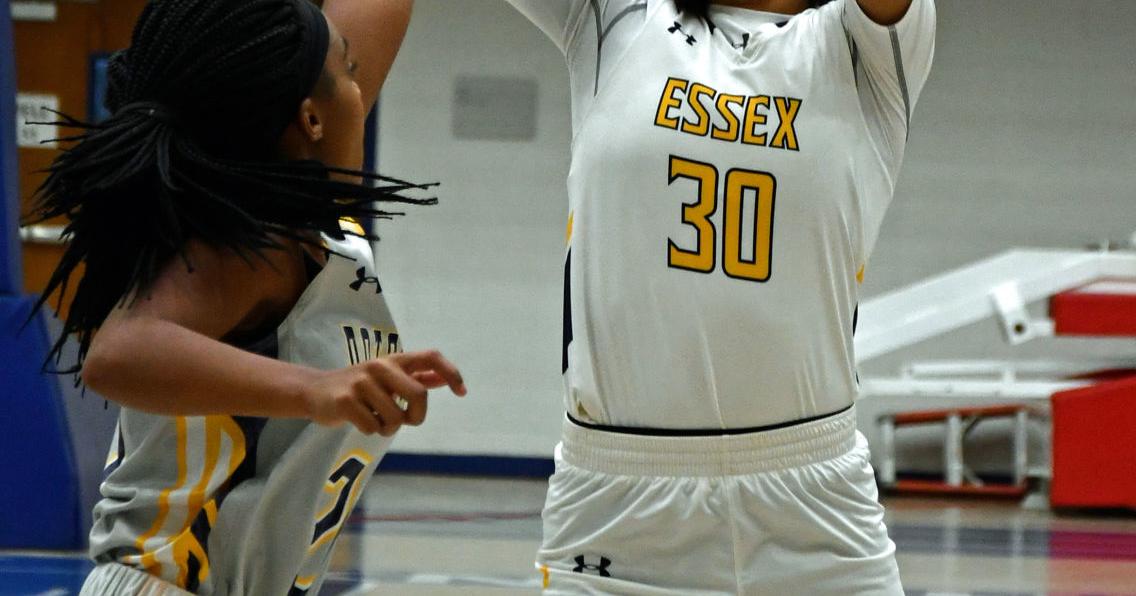 Three Knights sign with D-1 basketball programs | Sports | avenuenews.com