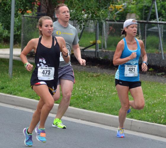 Swain runs away with title of unseasonably cool Heritage 6k | Sports ...