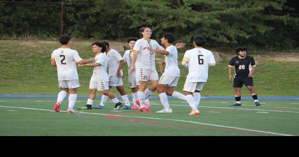 CCBC-Essex soccer off to strong start | Sports | avenuenews.com