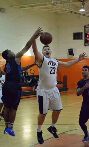 Mavericks ground Bluebirds in boys basketball | Sports | avenuenews.com