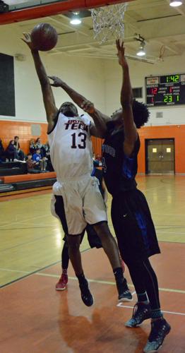 Mavericks ground Bluebirds in boys basketball | Sports | avenuenews.com