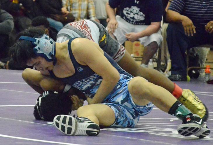 Chesapeake's Vo adds regional wrestling title | Sports | avenuenews.com
